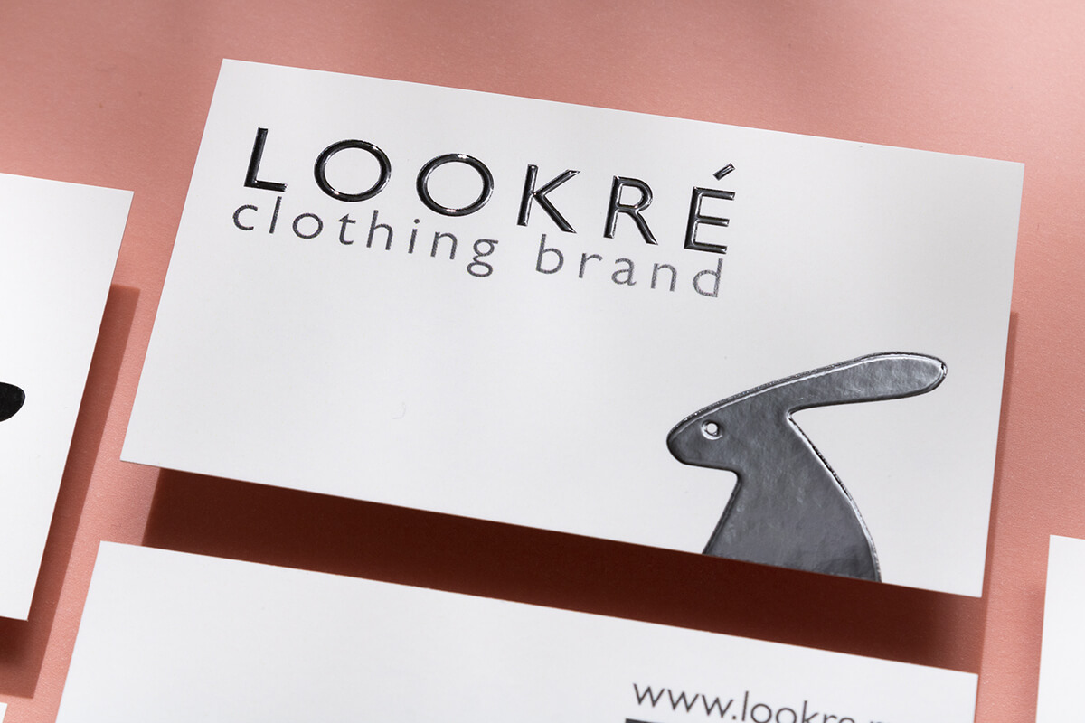 Визитки с выборочным лаком для LOOKRE. Печать в МДМпринт